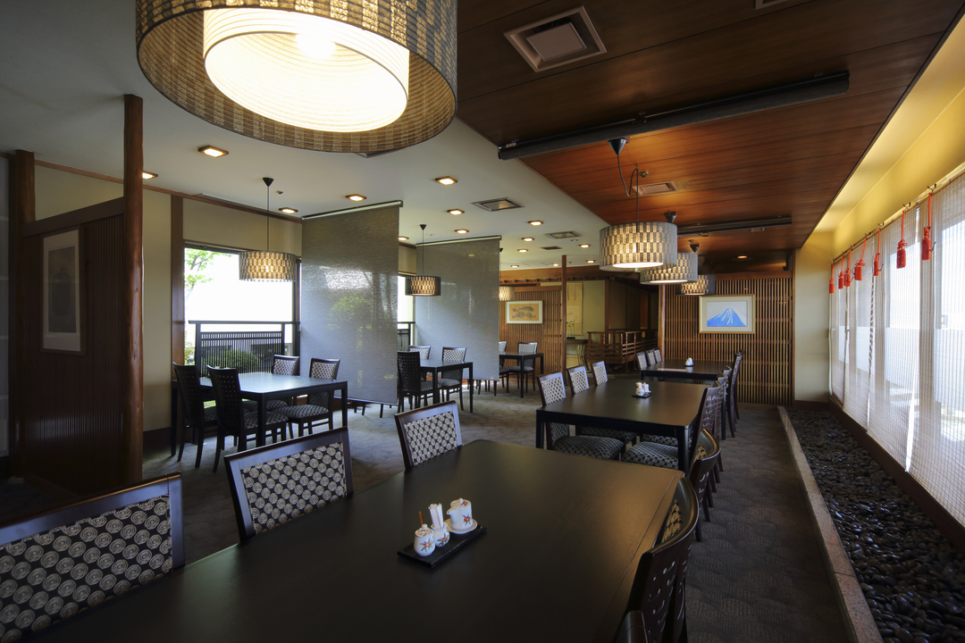 Chikushino Japanese Restaurant - Yamagasa Counter Restaurant - ANA Crowne Plaza Fukuoka ...