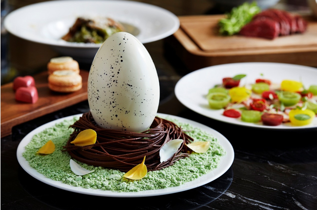 The Blue Room - The Tokyo EDITION, Toranomon - TableCheck