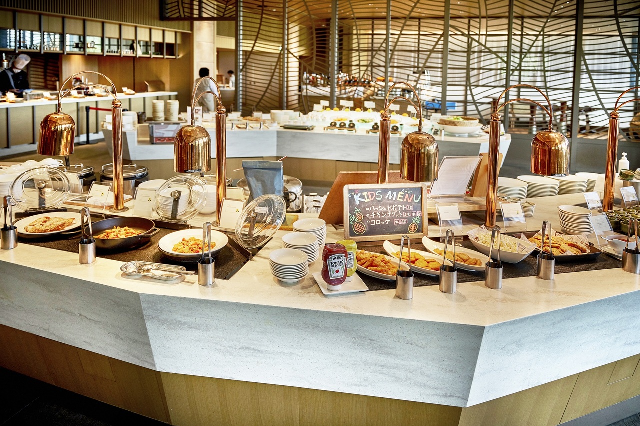 All Day Dining “RAQUE” - The Westin Miyako Kyoto - Restaurant Guide ...